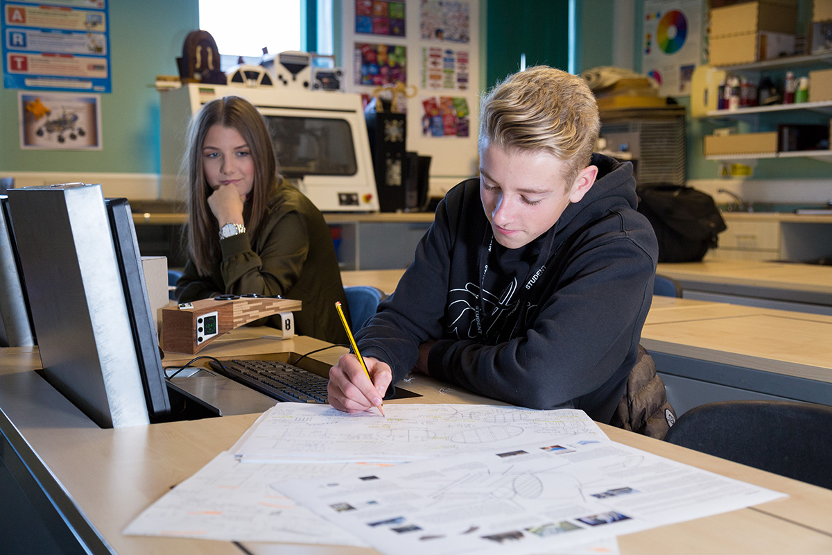 Shoeburyness High School Post-16 Prospectus - Insight Creative